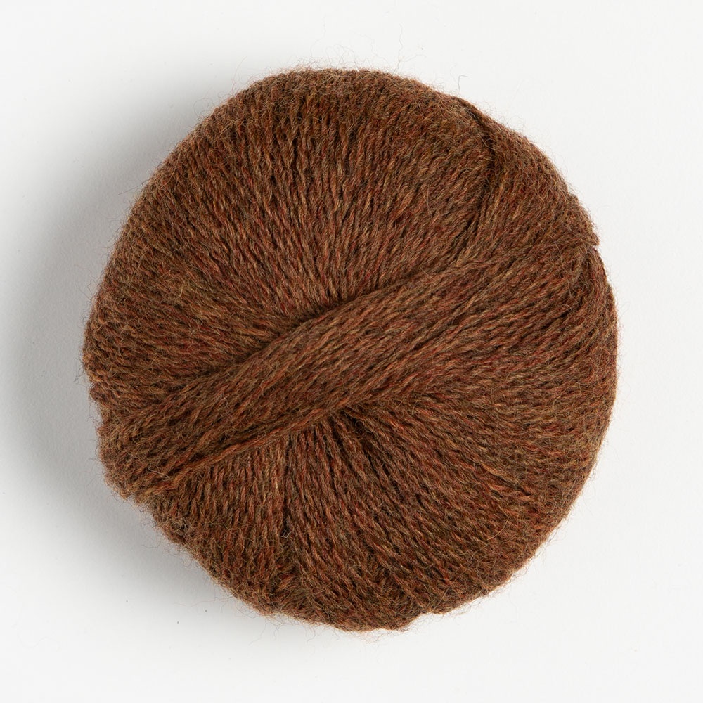 Brindle Heather Yarn – Warm and Versatile for Crochet