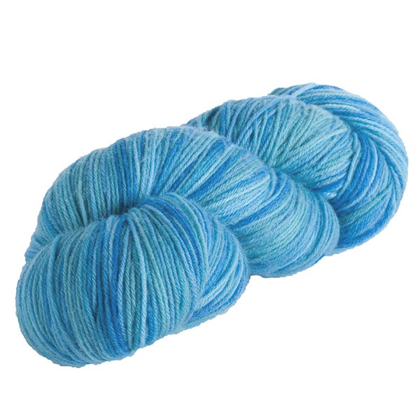 Blue Yonder Tonal Yarn – Soft Blue Gradient