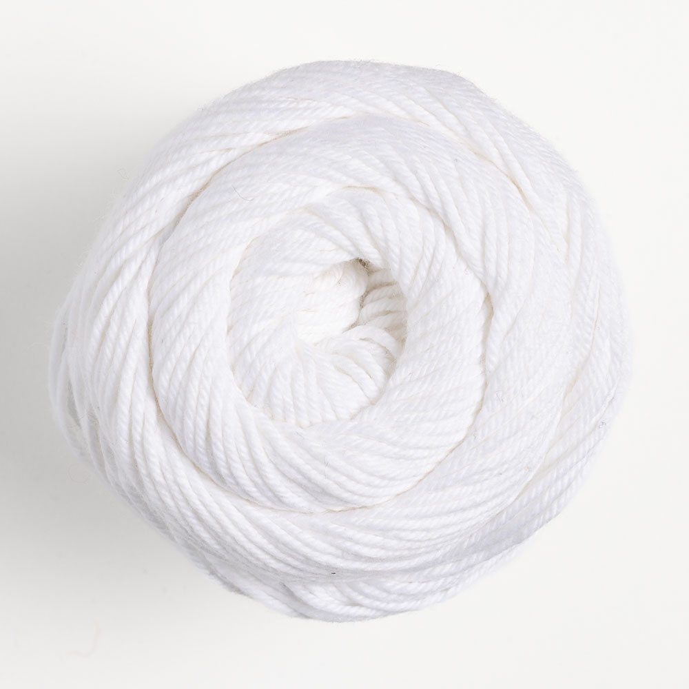 White Yarn – Perfect for Timeless Crochet Designs