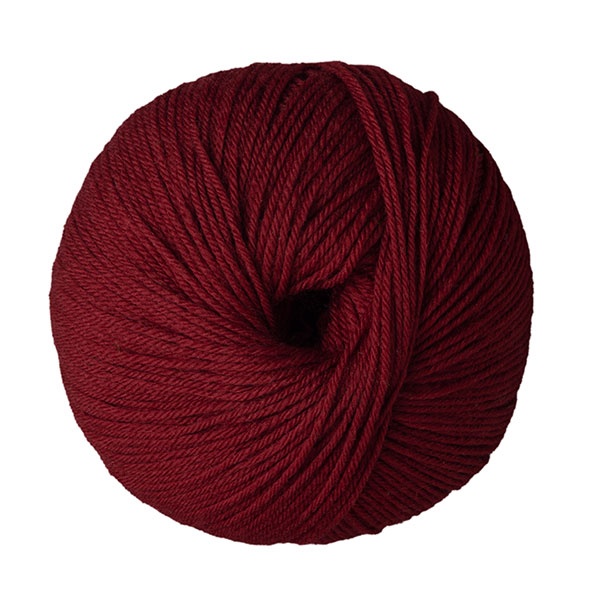 Hollyberry Yarn – Beautiful Red Yarn for Cozy Crochet Projects