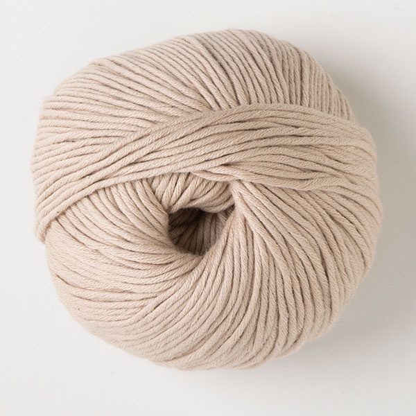 Memento Yarn - Oatmeal | KnitPicks.com