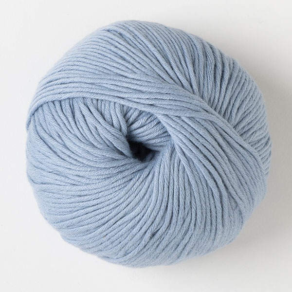 Raindrop Yarn – Premium Crafting Material