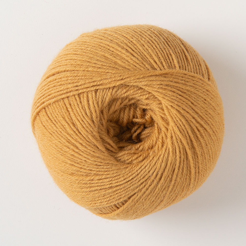 Plymouth Yellow – Bright & Cheerful