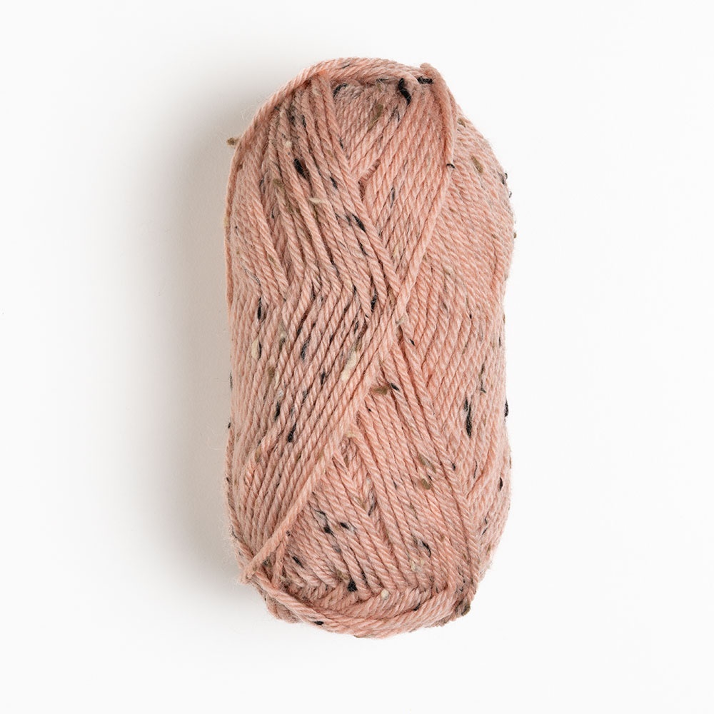 Coral Pink – Worsted Wool Yarn