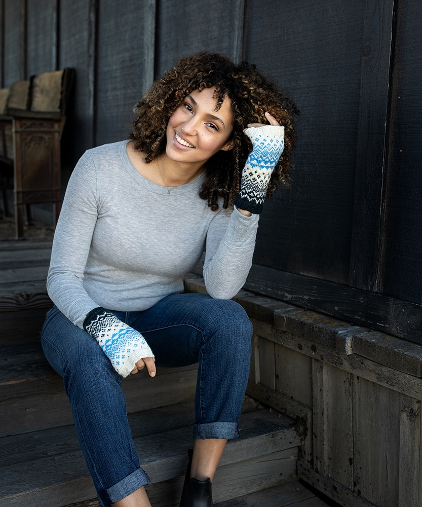 Grouse Alley Mitts - Premium Knitting Patterns | KnitPicks
