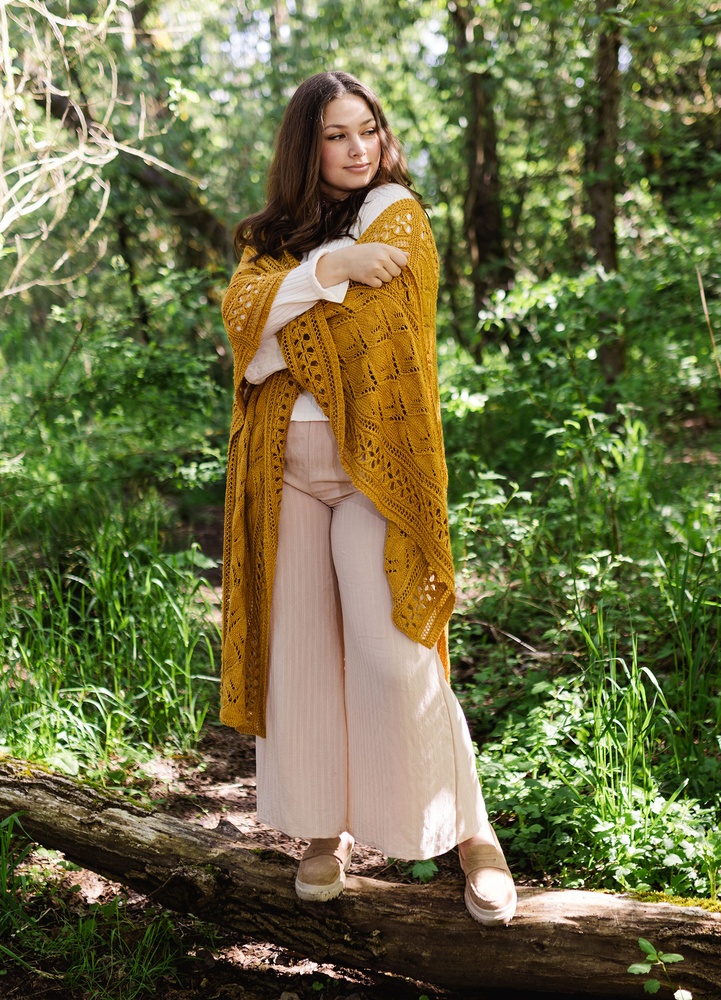 Lily Friends Ruana – Knit Wrap Pattern