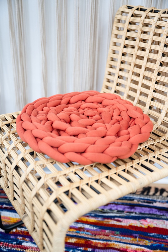 Round Seat Cushion Crochet – Pattern for a Cozy Cushion