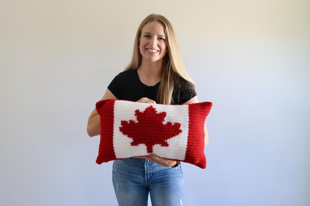 Canada Pillow – Soft Crochet Pillow for Your Home Decor