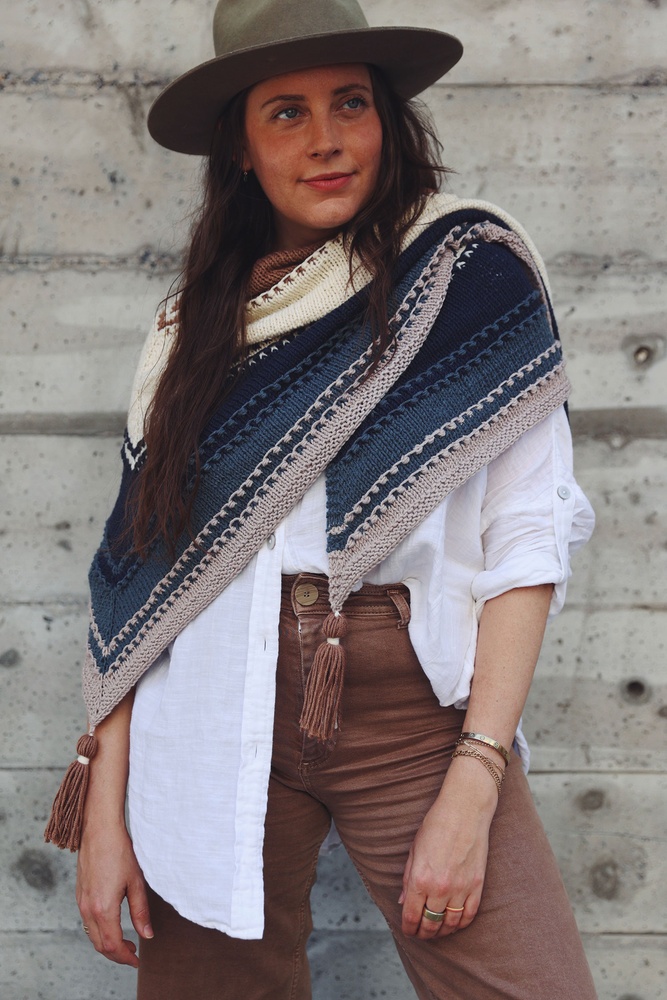 Landscape Wrap – Colorful Knit Pattern