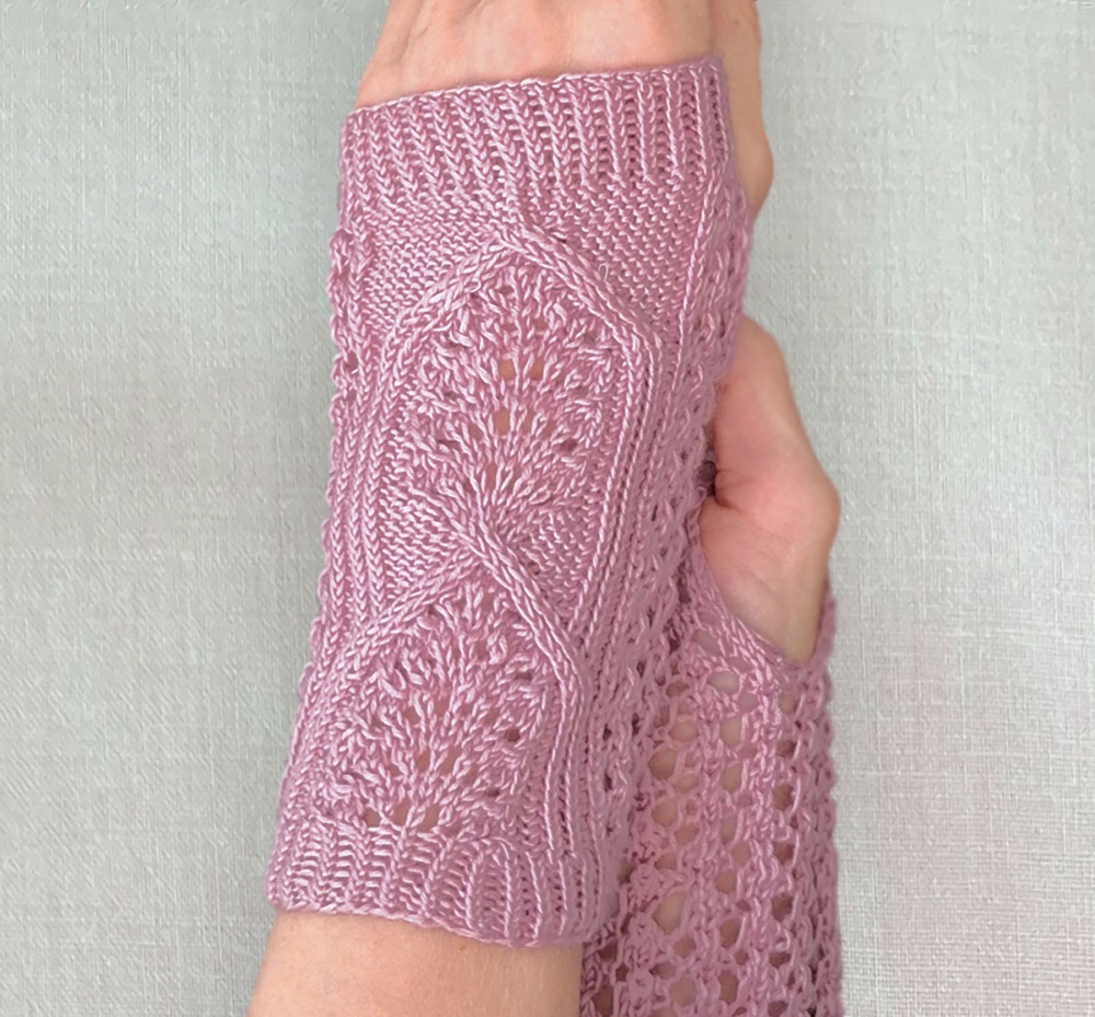 Victorian Cabled Mitts | KnitPicks.com