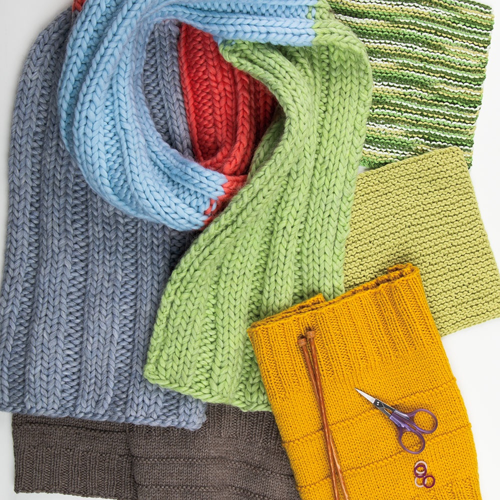 Best 10 beginner knitting kits (2023) - Knitinakit