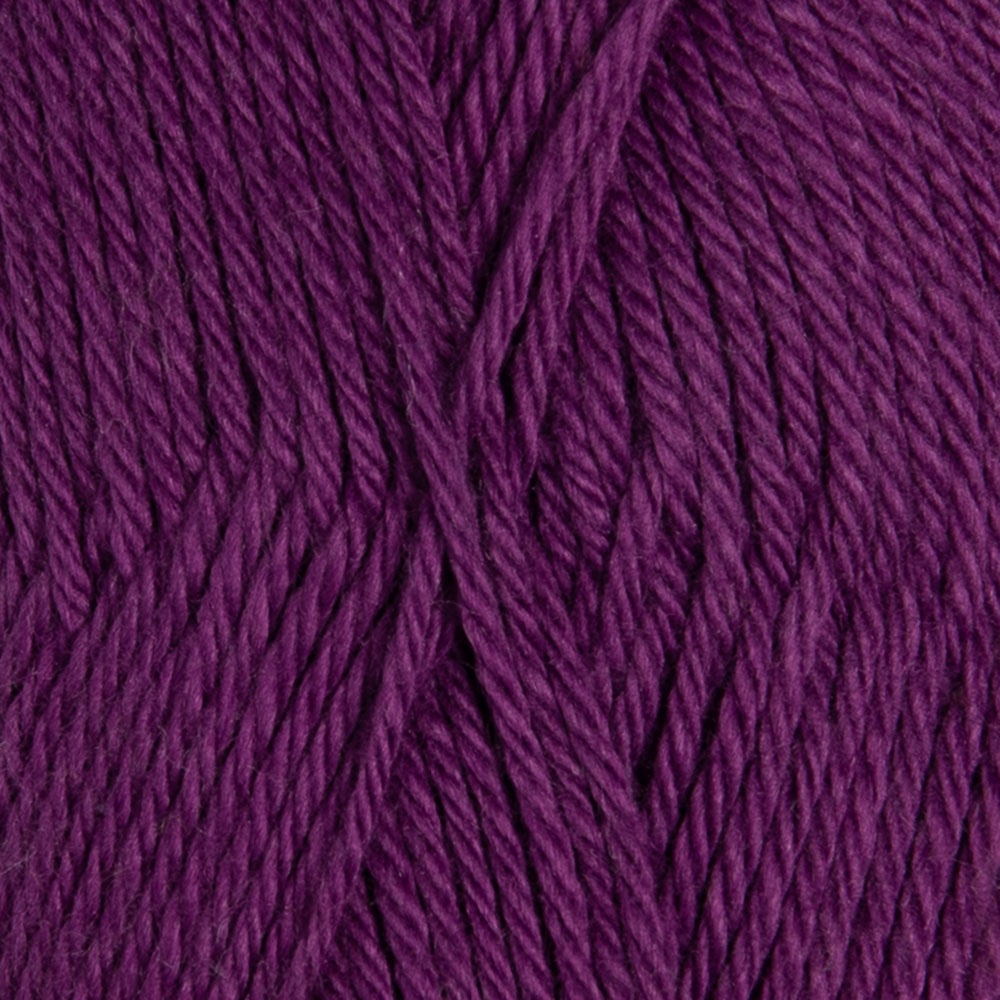 Lilac – DK Merino Wool Yarn