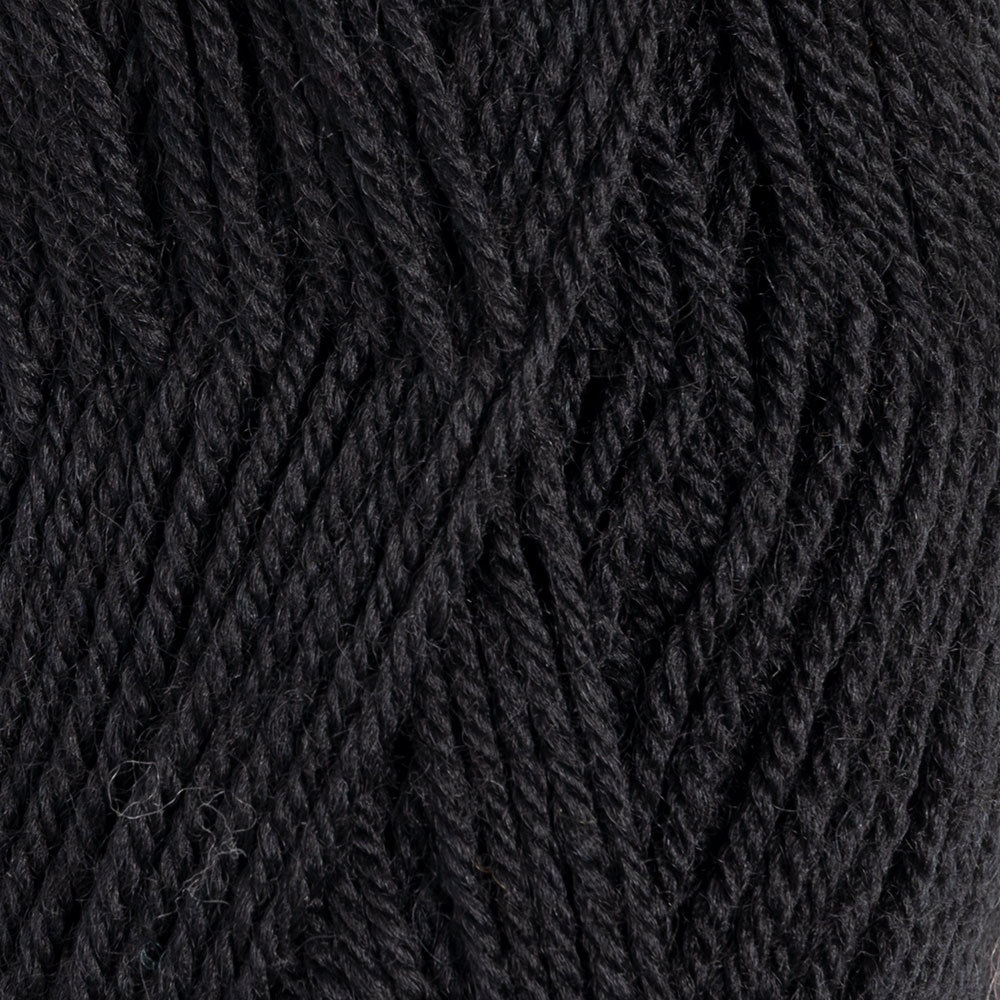 Coal – Deep Charcoal Wool Yarn
