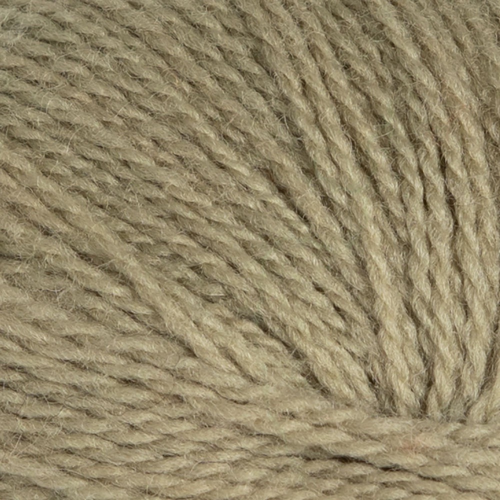 Sea Grass Yarn – Fresh Green for Natural Knits