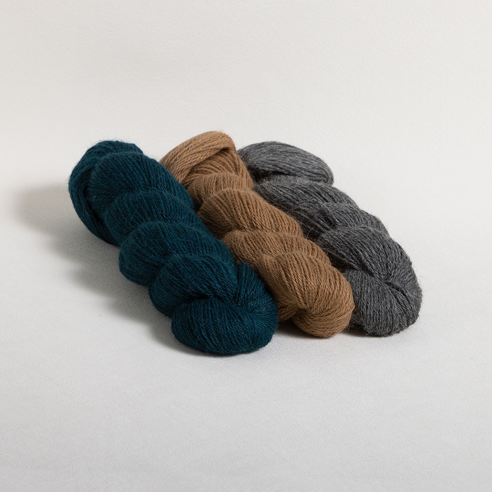 Alpaca Cloud Fingering Yarn – Soft and Light for Delicate Creations