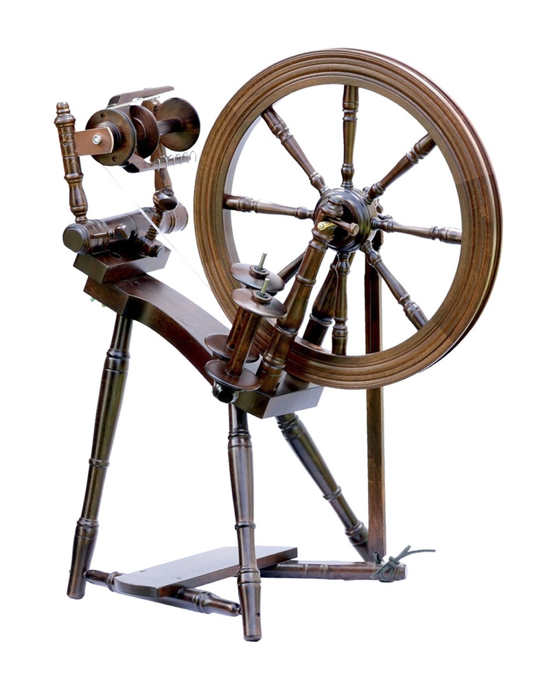 Prelude Spinning Wheel - Walnut | KnitPicks.com