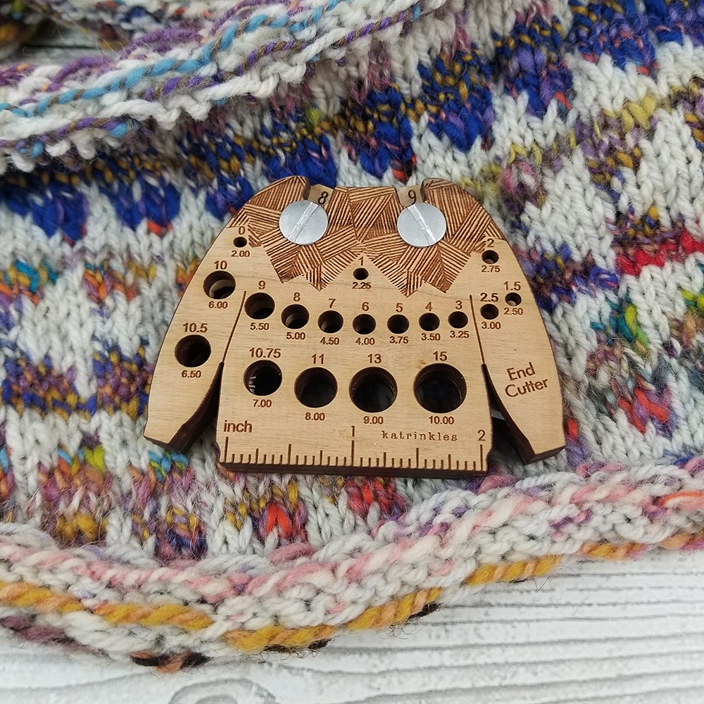 Sweater Multi-Tool – Essential for Knitting Projects