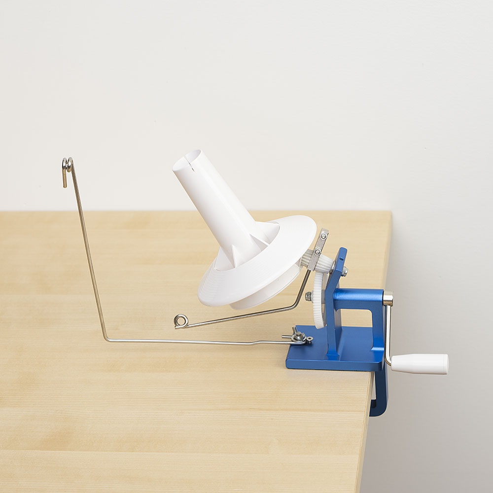 Pro-Level Ball Winder – KnitPicks