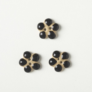 Incomparable Buttons | KnitPicks.com