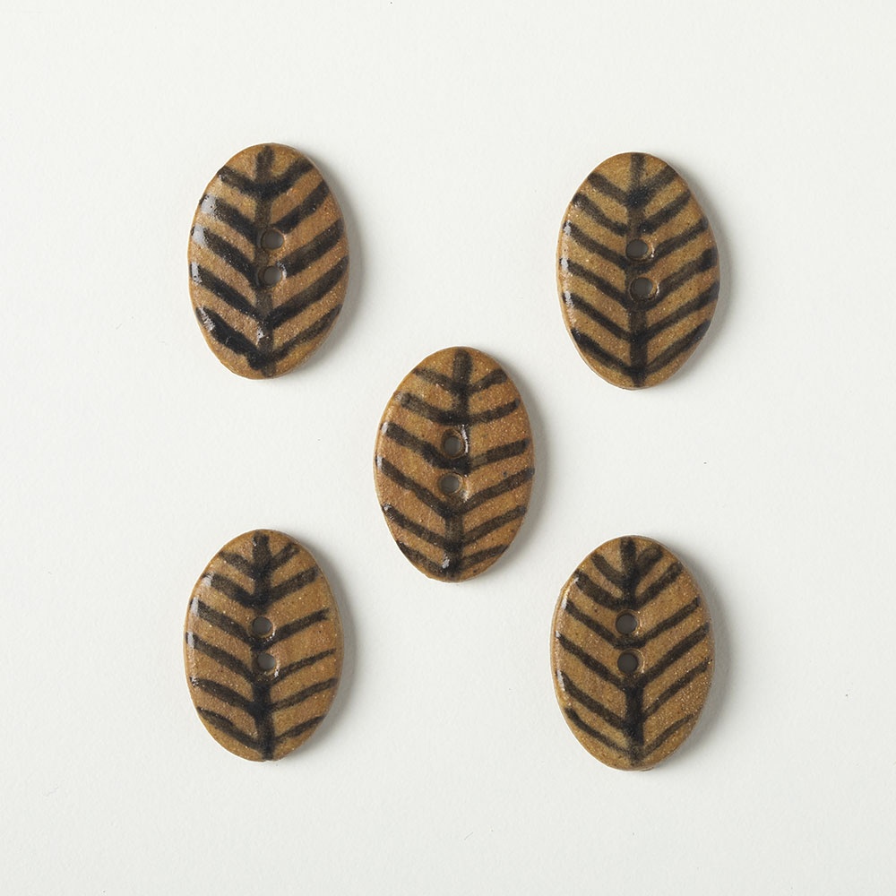 Feather Style – Incomparable Buttons