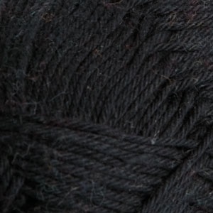 Black Yarn – Essential for Bold & Elegant Projects