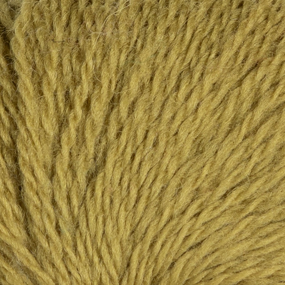Lichen Yarn – A Rich, Natural Yarn for Your Crochet Creations