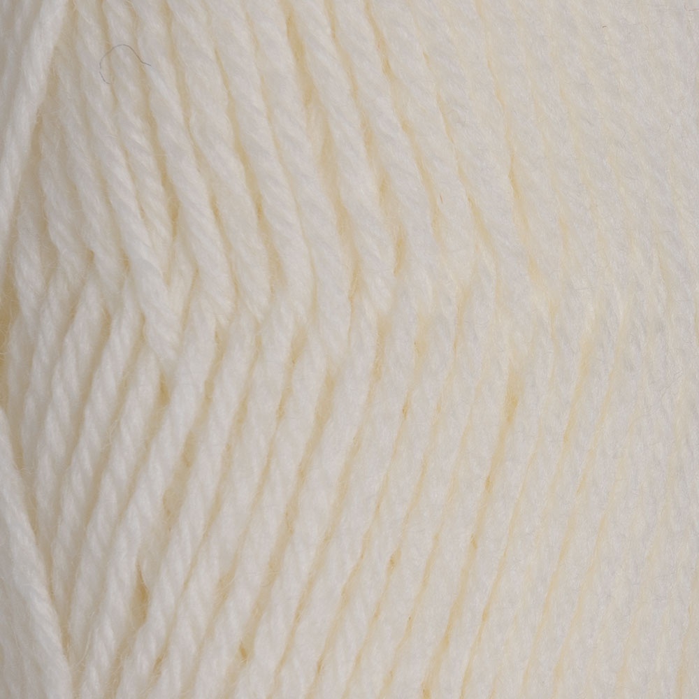 White Yarn – Versatile for Various Crochet Styles