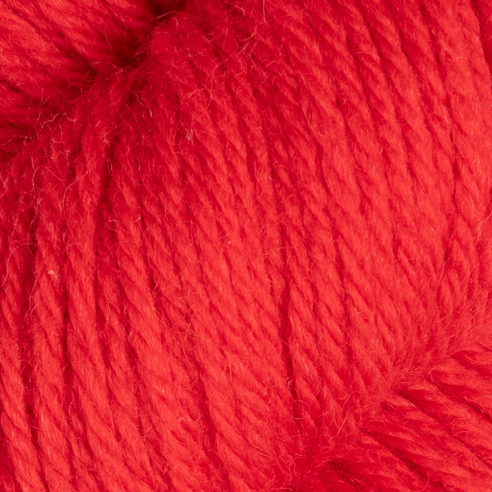 Red Yarn – Vibrant and Perfect for Crafting