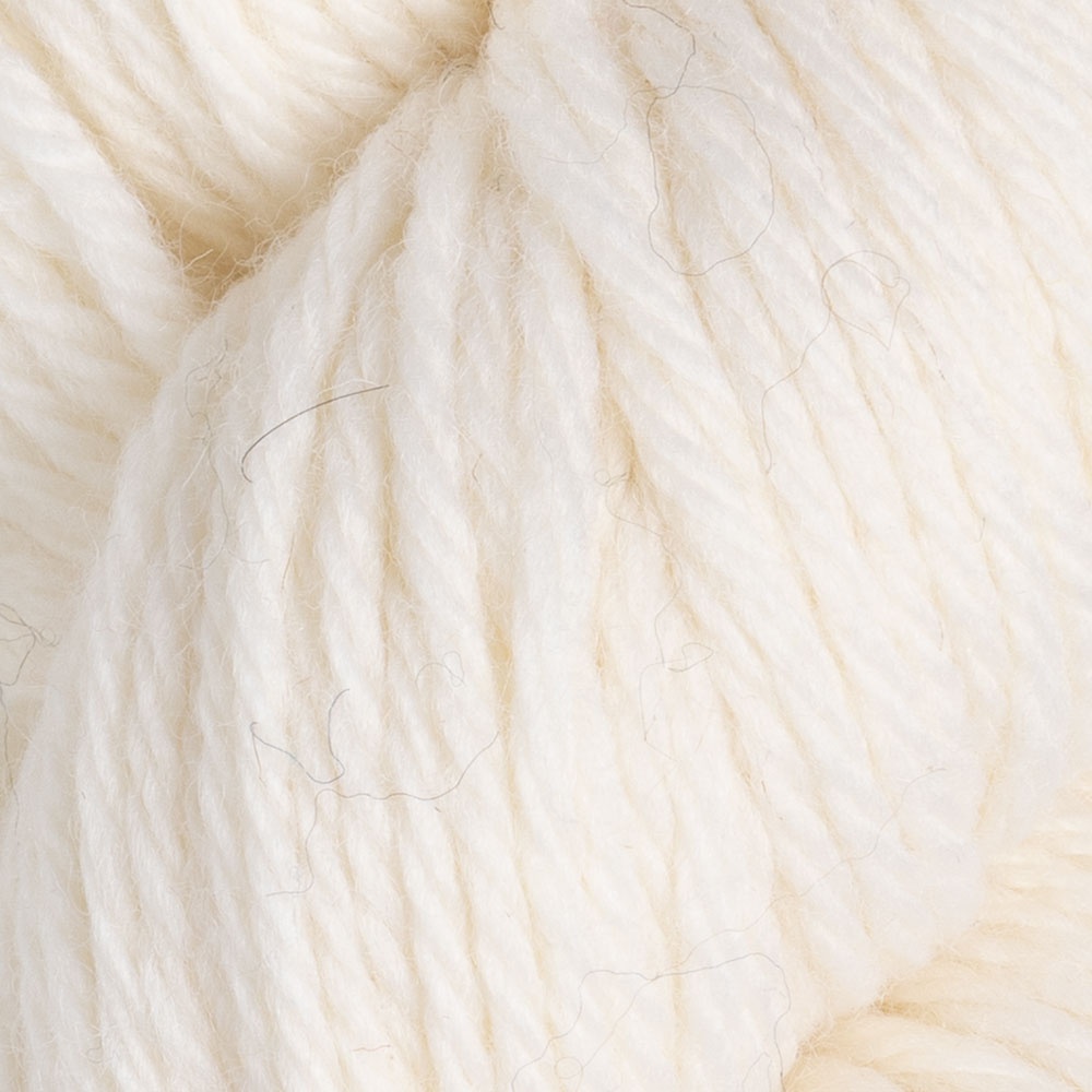 White Yarn – Great for Detailed Crochet Projects