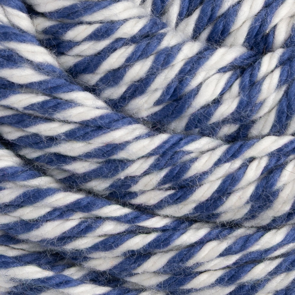 Blue Twist Yarn – Vibrant & Twisted Texture