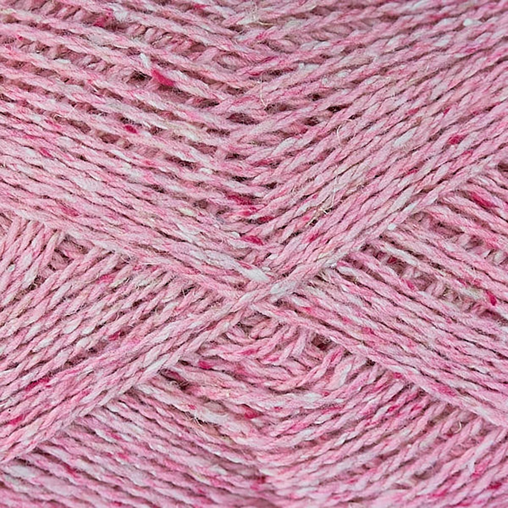 Rose Yarn – Cozy Yarn for Crochet Projects