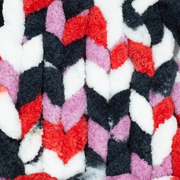 Metropolis Yarn – Sleek & Modern Fiber