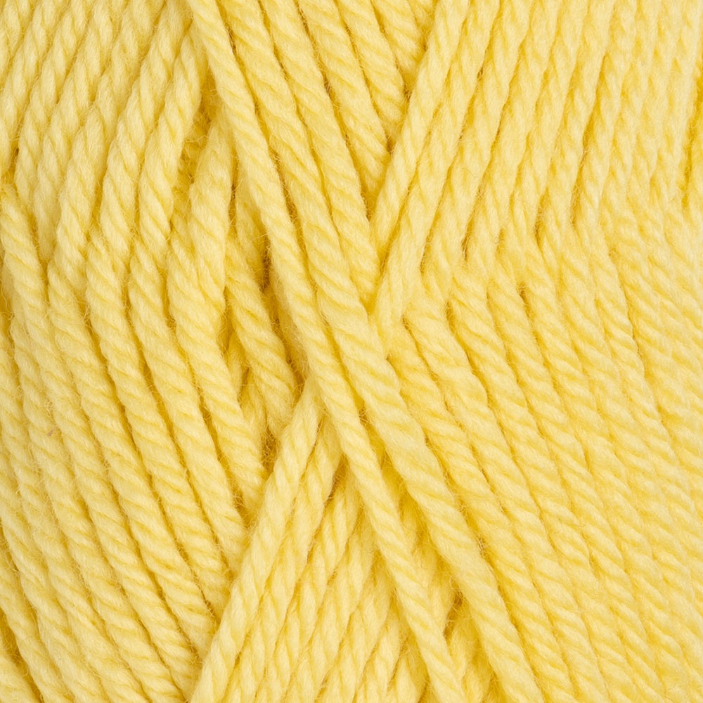 Banana Pudding Yarn – Warm & Creamy Yellow Tone