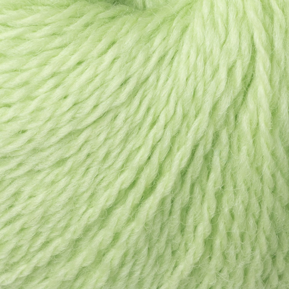 Honeymelon Yarn – Soft Peach Yarn for Crochet Creations