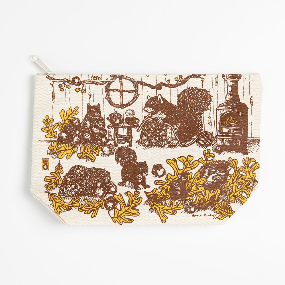 Squirrel Crochet Large Zip Pouch | Crochet.com